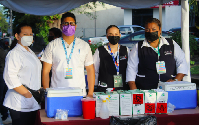 Salud Colima, IMSS e ISSSTE mantienen módulos de vacunación anti-covid ...